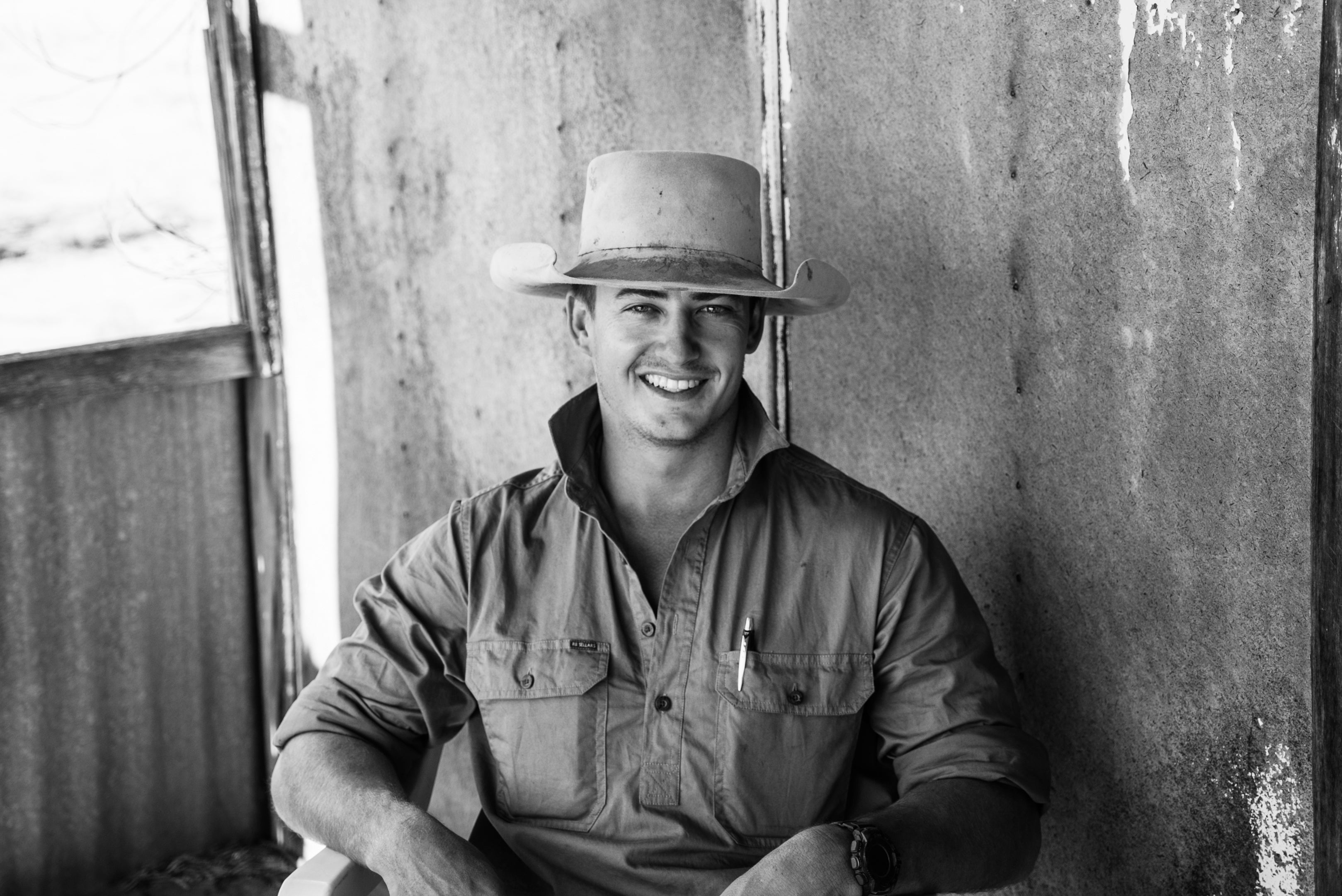 Meet the Artist: Butch Walker – Midnight Station Gallery